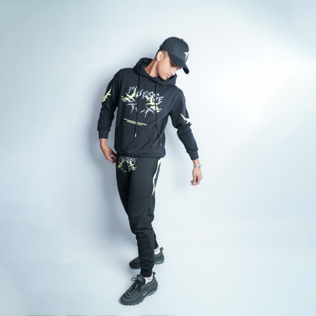 FINESSE "QuirkFlow" Regular-Fit Hoodie | Finesse